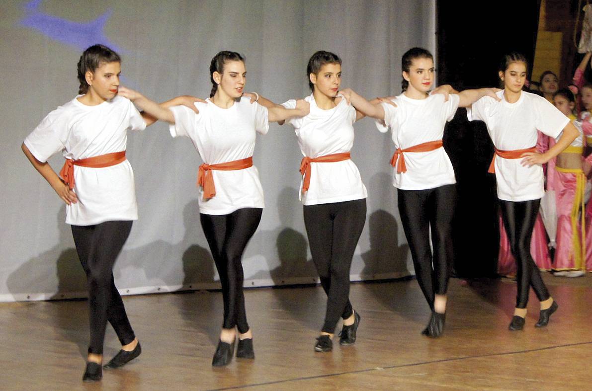 Янтра ДНЕС live | Балет “V-DANCE” – едно голямо семейство