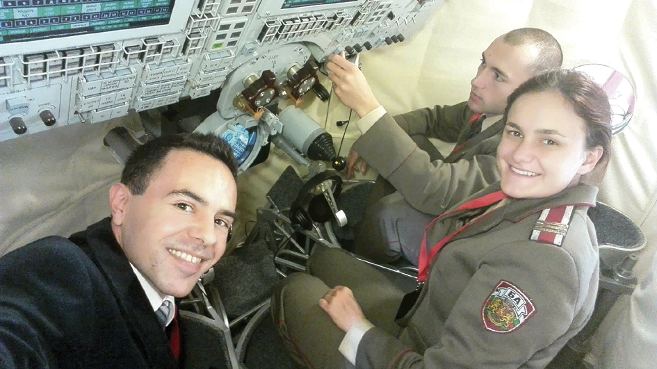 Янтра ДНЕС live | Георги Баев мечтае да конструира с курсантите си ...